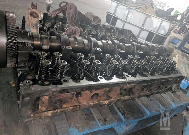 Best D12 Volvo Truck Excavator Forged Engine Camshaft