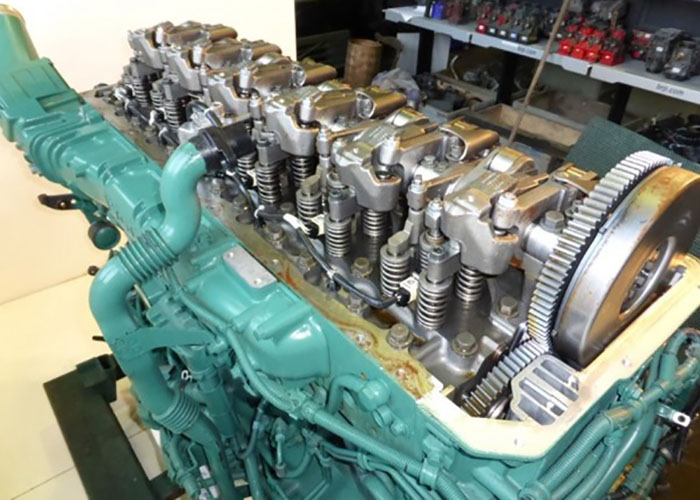 Truck Excavator Diesel Engine Spare Part For Volvo D13