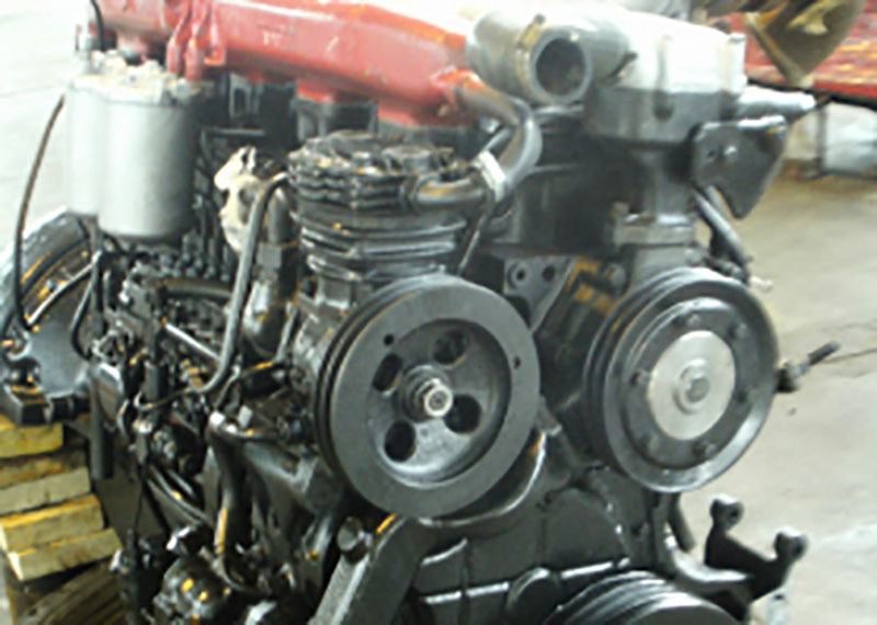 Best Quality Forged Steel Om355 Engine Camshaft For Benz Truck